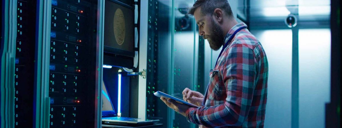 ᐅ NOC: o que é, como funciona e seus benefícios para empresas!